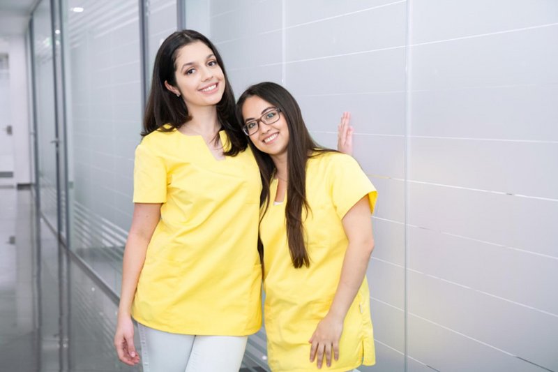 Herzlich willkommen bei AllDent Karriere | AllDent